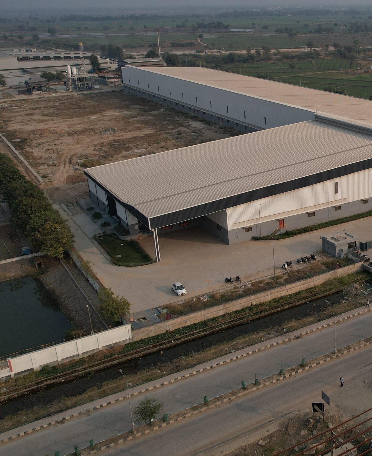 Mallcom India Ltd. – Taksh